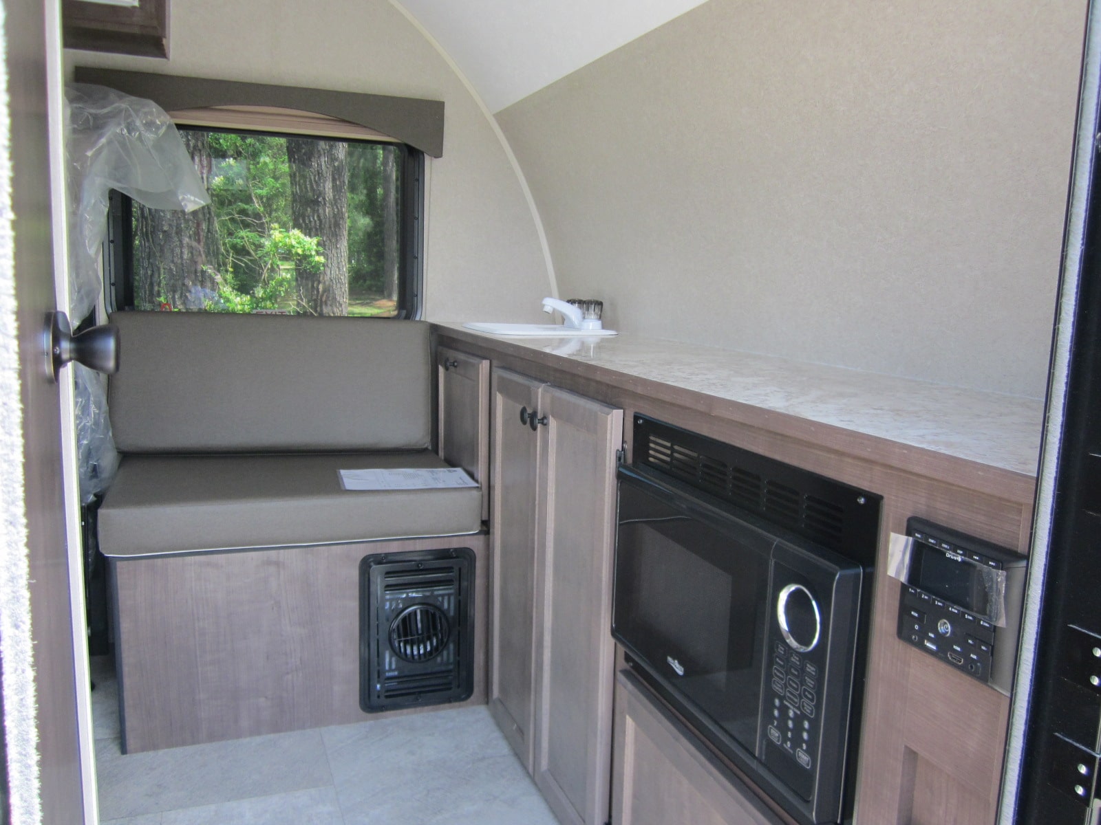 2022 139T SUNRAY | Gloucester RV